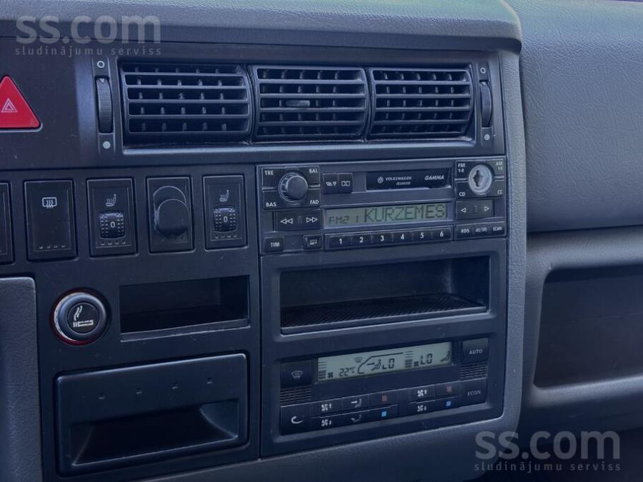 Черный Фольксваген Мультиван 1999 в Тукумс, объемом двигателя 2.50 л и пробегом 475 тыс. км за 7200 €, фото 12 на AUTOMOTO.COM.LV