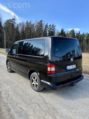 Melns Volkswagen Multivan 2004 Valmiera, ar dzinēja tilpumu 2.50 L un nobraukumu 343 tūkst. km par 5600 €, foto 5 vietnē AUTOMOTO.COM.LV
