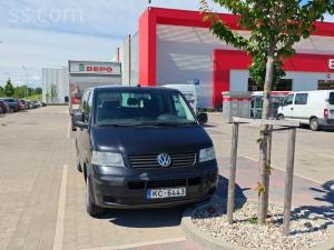 Melns Volkswagen Multivan 2004 Rīga, ar dzinēja tilpumu 2.50 L un nobraukumu 271 tūkst. km par 5000 €, foto 5 vietnē AUTOMOTO.COM.LV