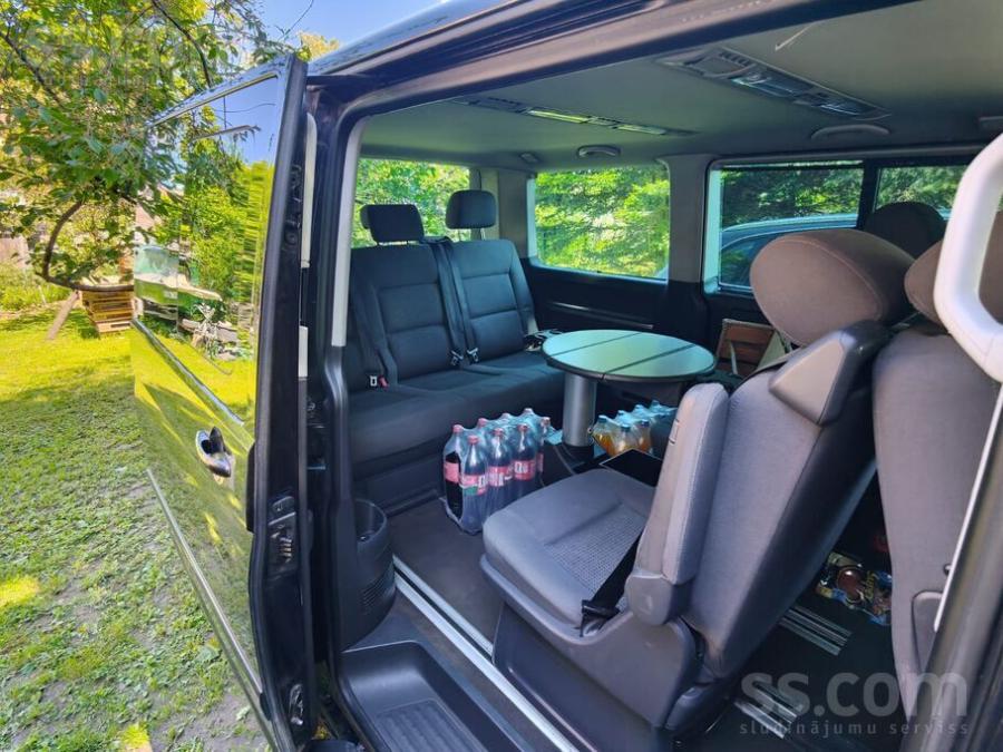 Melns Volkswagen Multivan 2004 Rīga, ar dzinēja tilpumu 2.50 L un nobraukumu 271 tūkst. km par 5000 €, foto 9 vietnē AUTOMOTO.COM.LV