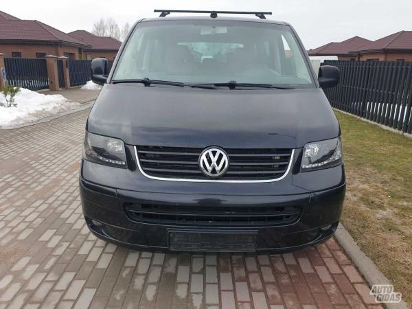 Black Volkswagen Multivan 2005 in Kretinga, with an engine capacity of 2.50 L and mileage of 355 thousand km for 5300 €, photo 3 on AUTOMOTO.COM.LV