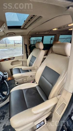 Melns Volkswagen Multivan 2005 Liepāja, ar dzinēja tilpumu 2.50 L un nobraukumu 0 tūkst. km par 8700 €, foto 8 vietnē AUTOMOTO.COM.LV