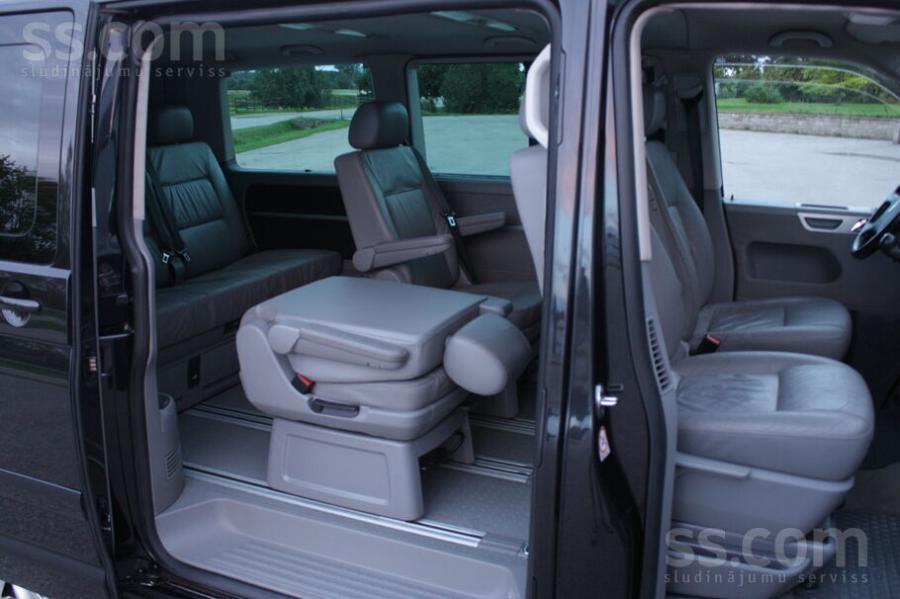 Black Volkswagen Multivan 2005 in Tukums, with an engine capacity of 2.50 L and mileage of 0 thousand km for 8400 €, photo 11 on AUTOMOTO.COM.LV