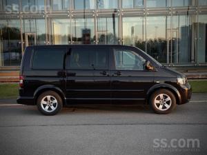 Black Volkswagen Multivan 2006 in Riga, with an engine capacity of 2.50 L and mileage of 297 thousand km for 5490 €, photo 6 on AUTOMOTO.COM.LV