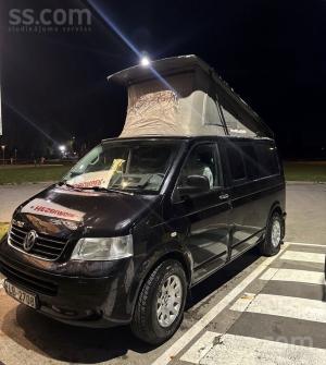Melns Volkswagen Multivan 2006 Rīga, ar dzinēja tilpumu 1.90 L un nobraukumu 450 tūkst. km par 7999 €, foto  vietnē AUTOMOTO.COM.LV