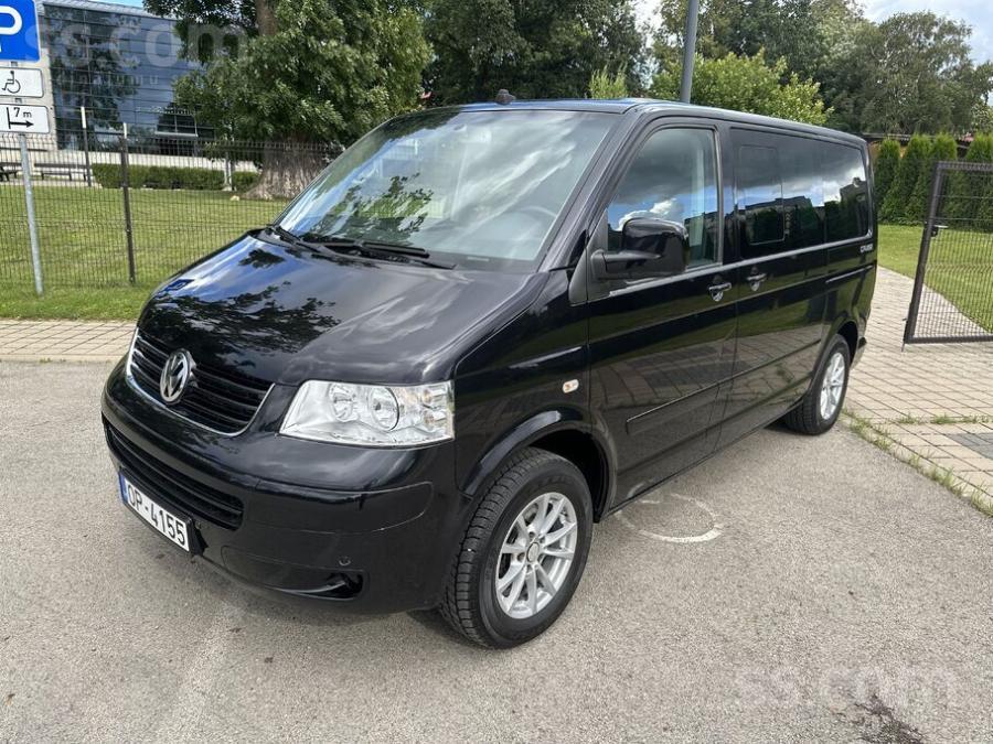 Melns Volkswagen Multivan 2006 Tukums, ar dzinēja tilpumu 2.50 L un nobraukumu 0 tūkst. km par 6990 €, foto 5 vietnē AUTOMOTO.COM.LV