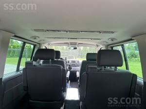 Melns Volkswagen Multivan 2006 Tukums, ar dzinēja tilpumu 2.50 L un nobraukumu 0 tūkst. km par 6990 €, foto 24 vietnē AUTOMOTO.COM.LV