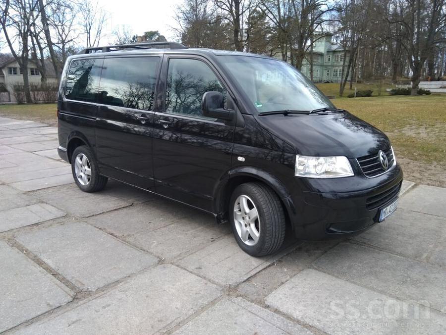 Melns Volkswagen Multivan 2007 Rīga, ar dzinēja tilpumu 1.90 L un nobraukumu 300 tūkst. km par 8598 €, foto 7 vietnē AUTOMOTO.COM.LV