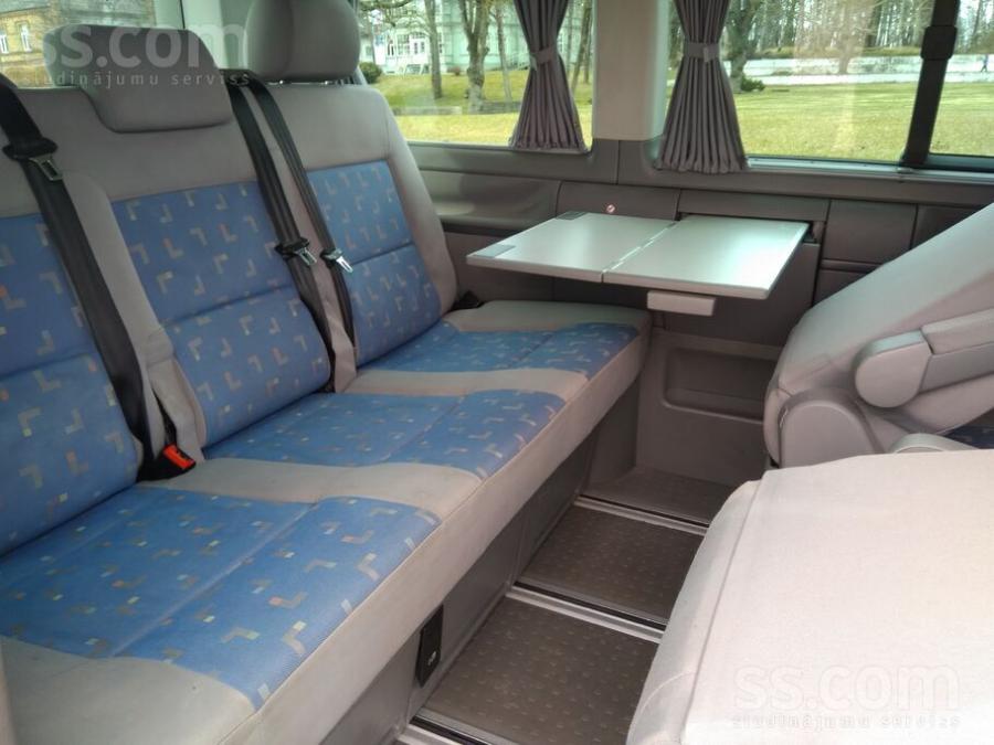 Melns Volkswagen Multivan 2007 Rīga, ar dzinēja tilpumu 1.90 L un nobraukumu 300 tūkst. km par 8598 €, foto 11 vietnē AUTOMOTO.COM.LV