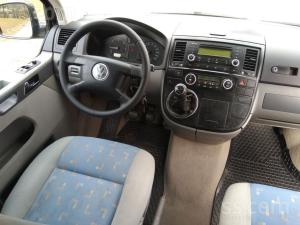 Melns Volkswagen Multivan 2007 Rīga, ar dzinēja tilpumu 1.90 L un nobraukumu 300 tūkst. km par 8598 €, foto 14 vietnē AUTOMOTO.COM.LV