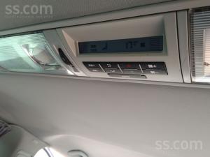 Melns Volkswagen Multivan 2007 Rīga, ar dzinēja tilpumu 1.90 L un nobraukumu 300 tūkst. km par 8598 €, foto 15 vietnē AUTOMOTO.COM.LV