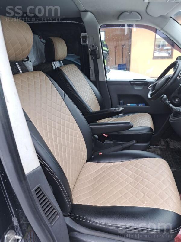 Melns Volkswagen Multivan 2008 Rīga, ar dzinēja tilpumu 1.90 L un nobraukumu 243 tūkst. km par 10000 €, foto 3 vietnē AUTOMOTO.COM.LV