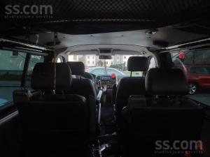 Black Volkswagen Multivan 2008 in Riga, with an engine capacity of 1.90 L and mileage of 243 thousand km for 10000 €, photo 11 on AUTOMOTO.COM.LV