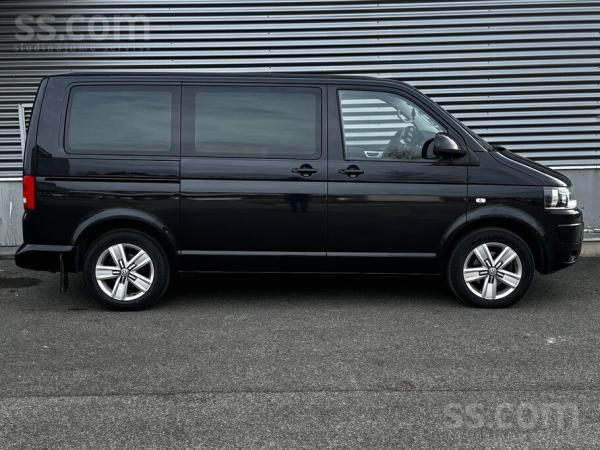 Black Volkswagen Multivan 2010 in Riga, with an engine capacity of 2.00 L and mileage of 228 thousand km for 16900 €, photo 6 on AUTOMOTO.COM.LV