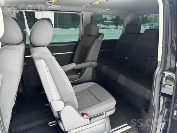 Black Volkswagen Multivan 2010 in Riga, with an engine capacity of 2.00 L and mileage of 228 thousand km for 16900 €, photo 10 on AUTOMOTO.COM.LV