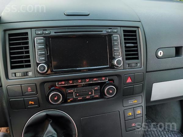 Black Volkswagen Multivan 2012 in Riga, with an engine capacity of 2.00 L and mileage of 0 thousand km for 17000 €, photo 10 on AUTOMOTO.COM.LV