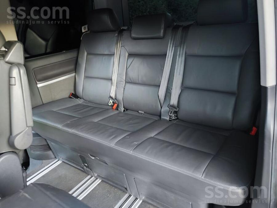 Melns Volkswagen Multivan 2012 Rīga, ar dzinēja tilpumu 2.00 L un nobraukumu 0 tūkst. km par 17000 €, foto 12 vietnē AUTOMOTO.COM.LV