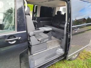 Melns Volkswagen Multivan 2012 Rīga, ar dzinēja tilpumu 2.00 L un nobraukumu 0 tūkst. km par 17000 €, foto 20 vietnē AUTOMOTO.COM.LV