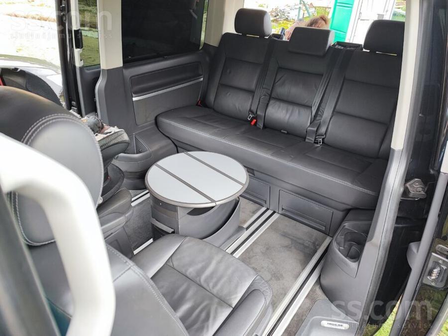 Melns Volkswagen Multivan 2012 Rīga, ar dzinēja tilpumu 2.00 L un nobraukumu 0 tūkst. km par 17000 €, foto 21 vietnē AUTOMOTO.COM.LV