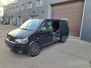 Volkswagen Multivan 2013 in Riga on AUTOMOTO.COM.LV Black Volkswagen Multivan 2013 in Riga, with an engine capacity of 2.00 L and mileage of 296 thousand km for 19350 €, photo 1 on AUTOMOTO.COM.LV