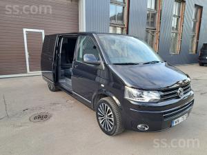 Black Volkswagen Multivan 2013 in Riga, with an engine capacity of 2.00 L and mileage of 296 thousand km for 19350 €, photo 3 on AUTOMOTO.COM.LV