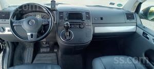 Melns Volkswagen Multivan 2013 Tukums, ar dzinēja tilpumu 2.00 L un nobraukumu 246 tūkst. km par 15500 €, foto 12 vietnē AUTOMOTO.COM.LV