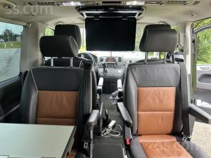 Melns Volkswagen Multivan 2014 Rīga, ar dzinēja tilpumu 2.00 L un nobraukumu 210 tūkst. km par 27000 €, foto 9 vietnē AUTOMOTO.COM.LV
