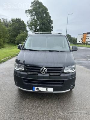 Melns Volkswagen Multivan 2014 Rīga, ar dzinēja tilpumu 2.00 L un nobraukumu 210 tūkst. km par 27000 €, foto 12 vietnē AUTOMOTO.COM.LV