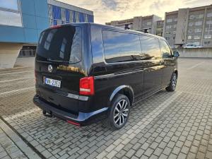 Melns Volkswagen Multivan 2015 Jēkabpils, ar dzinēja tilpumu 2.00 L un nobraukumu 148 tūkst. km par 23900 €, foto 6 vietnē AUTOMOTO.COM.LV