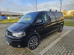 Melns Volkswagen Multivan 2015 Jēkabpils, ar dzinēja tilpumu 2.00 L un nobraukumu 148 tūkst. km par 23900 €, foto 10 vietnē AUTOMOTO.COM.LV