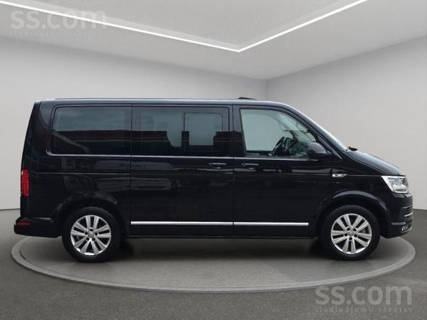 Black Volkswagen Multivan 2017 in Riga, with an engine capacity of 2.00 L and mileage of 269 thousand km for 22650 €, photo 4 on AUTOMOTO.COM.LV