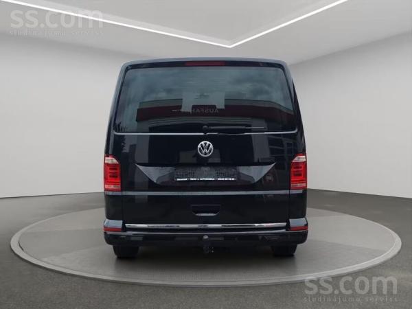 Black Volkswagen Multivan 2017 in Riga, with an engine capacity of 2.00 L and mileage of 269 thousand km for 22650 €, photo 6 on AUTOMOTO.COM.LV