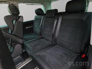 Black Volkswagen Multivan 2017 in Riga, with an engine capacity of 2.00 L and mileage of 269 thousand km for 22650 €, photo 11 on AUTOMOTO.COM.LV