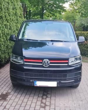 Black Volkswagen Multivan 2018 in Riga, with an engine capacity of 2.00 L and mileage of 144 thousand km for 29000 €, photo  on AUTOMOTO.COM.LV
