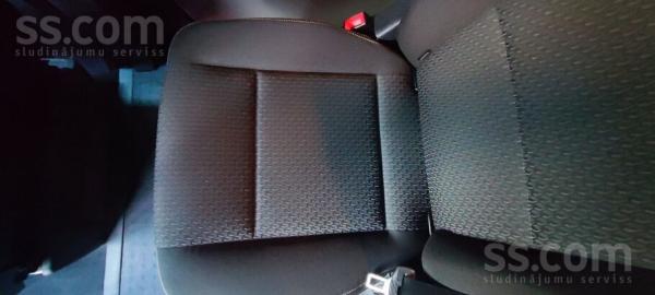Melns Volkswagen Multivan 2018 Rīga, ar dzinēja tilpumu 2.00 L un nobraukumu 144 tūkst. km par 29000 €, foto 6 vietnē AUTOMOTO.COM.LV