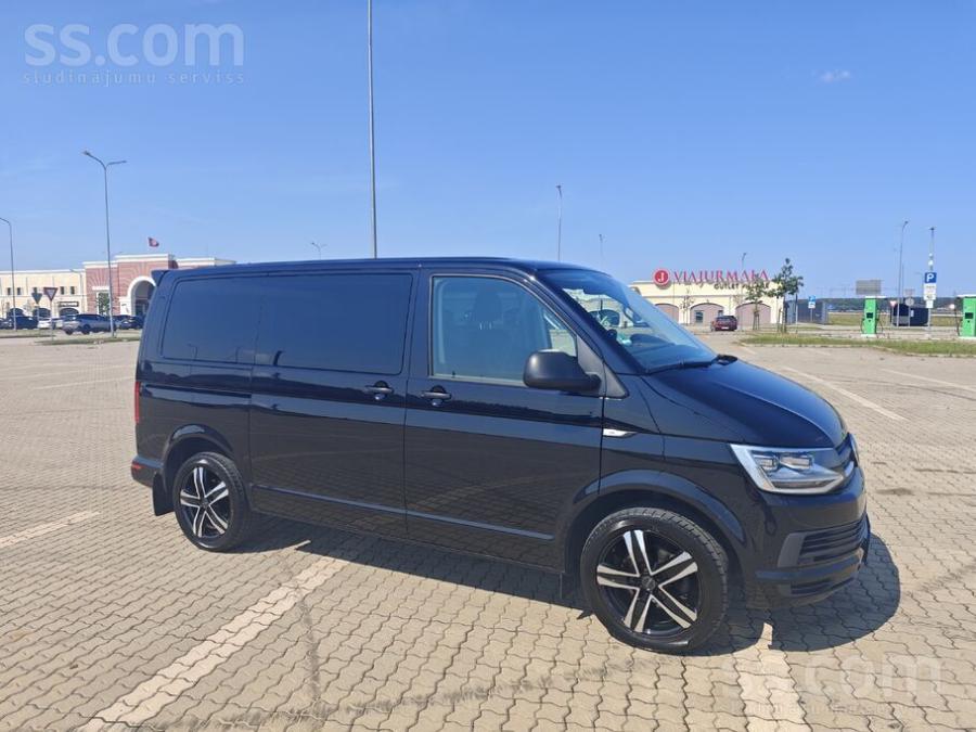 Black Volkswagen Multivan 2019 in Riga, with an engine capacity of 2.00 L and mileage of 48 thousand km for 38720 €, photo 2 on AUTOMOTO.COM.LV