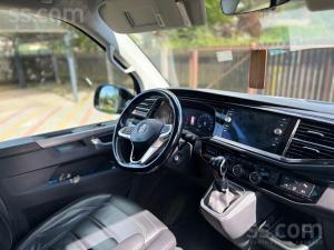 Melns Volkswagen Multivan 2020 Rīga, ar dzinēja tilpumu 2.00 L un nobraukumu 228 tūkst. km par 35200 €, foto 8 vietnē AUTOMOTO.COM.LV