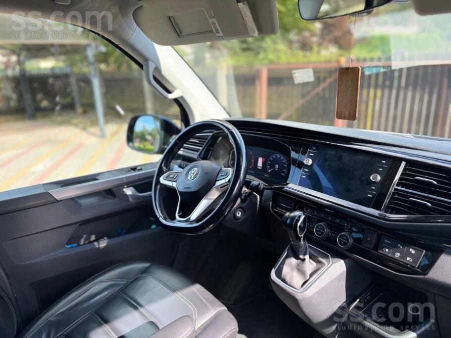Melns Volkswagen Multivan 2020 Rīga, ar dzinēja tilpumu 2.00 L un nobraukumu 228 tūkst. km par 35200 €, foto 8 vietnē AUTOMOTO.COM.LV
