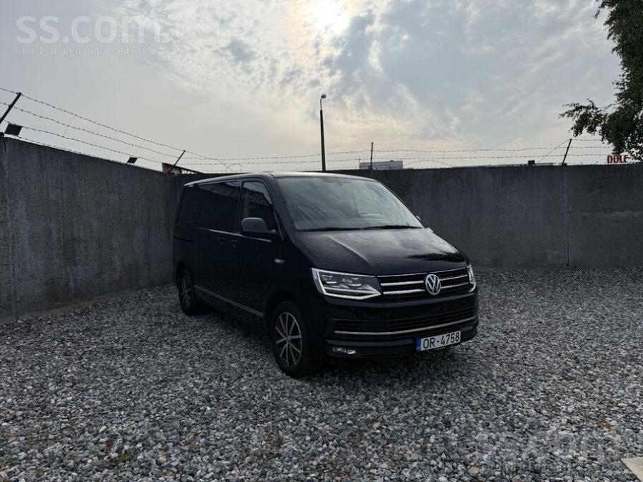 Black Volkswagen Multivan 2020 in Riga, with an engine capacity of 2.00 L and mileage of 165 thousand km for 30990 €, photo 1 on AUTOMOTO.COM.LV