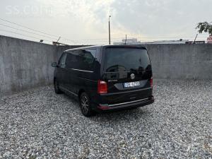 Black Volkswagen Multivan 2020 in Riga, with an engine capacity of 2.00 L and mileage of 165 thousand km for 30990 €, photo 4 on AUTOMOTO.COM.LV