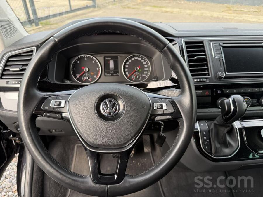 Black Volkswagen Multivan 2020 in Riga, with an engine capacity of 2.00 L and mileage of 165 thousand km for 30990 €, photo 6 on AUTOMOTO.COM.LV
