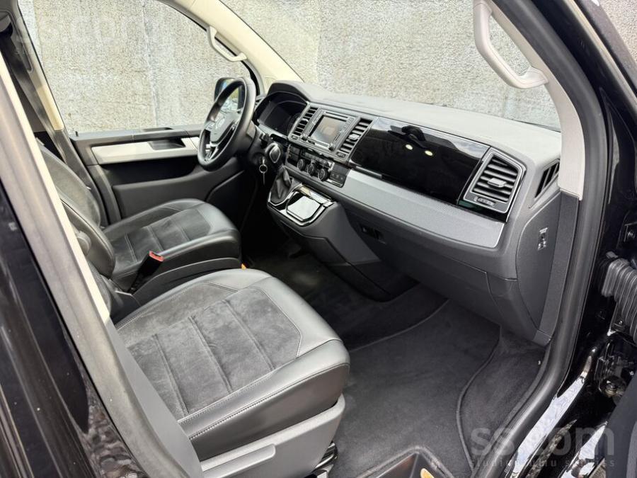 Black Volkswagen Multivan 2020 in Riga, with an engine capacity of 2.00 L and mileage of 165 thousand km for 30990 €, photo 11 on AUTOMOTO.COM.LV