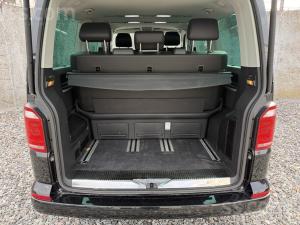 Black Volkswagen Multivan 2020 in Riga, with an engine capacity of 2.00 L and mileage of 165 thousand km for 30990 €, photo 14 on AUTOMOTO.COM.LV