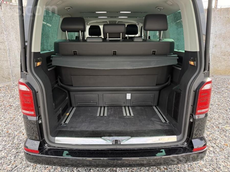 Black Volkswagen Multivan 2020 in Riga, with an engine capacity of 2.00 L and mileage of 165 thousand km for 30990 €, photo 14 on AUTOMOTO.COM.LV