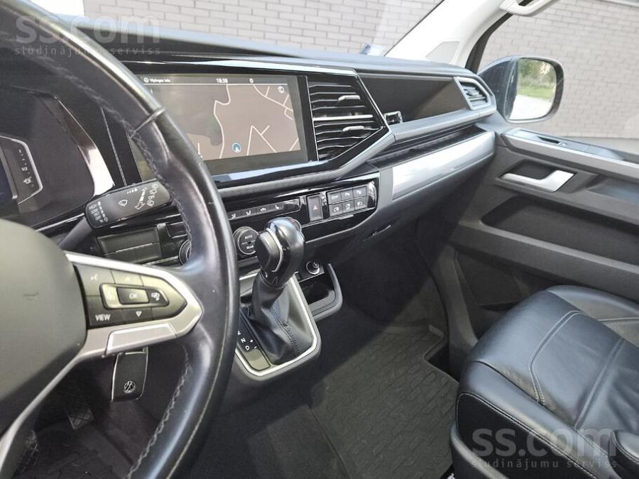 Black Volkswagen Multivan 2021 in Riga, with an engine capacity of 2.00 L and mileage of 124 thousand km for 47000 €, photo 11 on AUTOMOTO.COM.LV