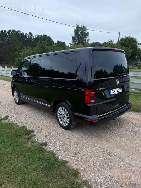 Black Volkswagen Multivan 2021 in Riga, with an engine capacity of 2.00 L and mileage of 237 thousand km for 35850 €, photo 4 on AUTOMOTO.COM.LV
