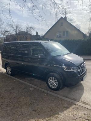 Melns Volkswagen Multivan 2022 Rīga, ar dzinēja tilpumu 2.00 L un nobraukumu 82 tūkst. km par 38000 €, foto 5 vietnē AUTOMOTO.COM.LV