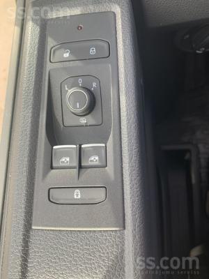 Melns Volkswagen Multivan 2022 Rīga, ar dzinēja tilpumu 2.00 L un nobraukumu 82 tūkst. km par 38000 €, foto 8 vietnē AUTOMOTO.COM.LV