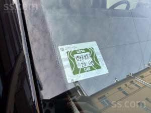 Melns Volkswagen Multivan 2024 Rīga, ar dzinēja tilpumu 2.00 L un nobraukumu 16 tūkst. km par 62700 €, foto 20 vietnē AUTOMOTO.COM.LV