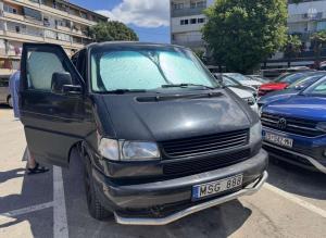 Black Volkswagen Multivan 1997 in Vilnius, with an engine capacity of 2.50 L and mileage of 617 thousand km for 5000 €, photo  on AUTOMOTO.COM.LV